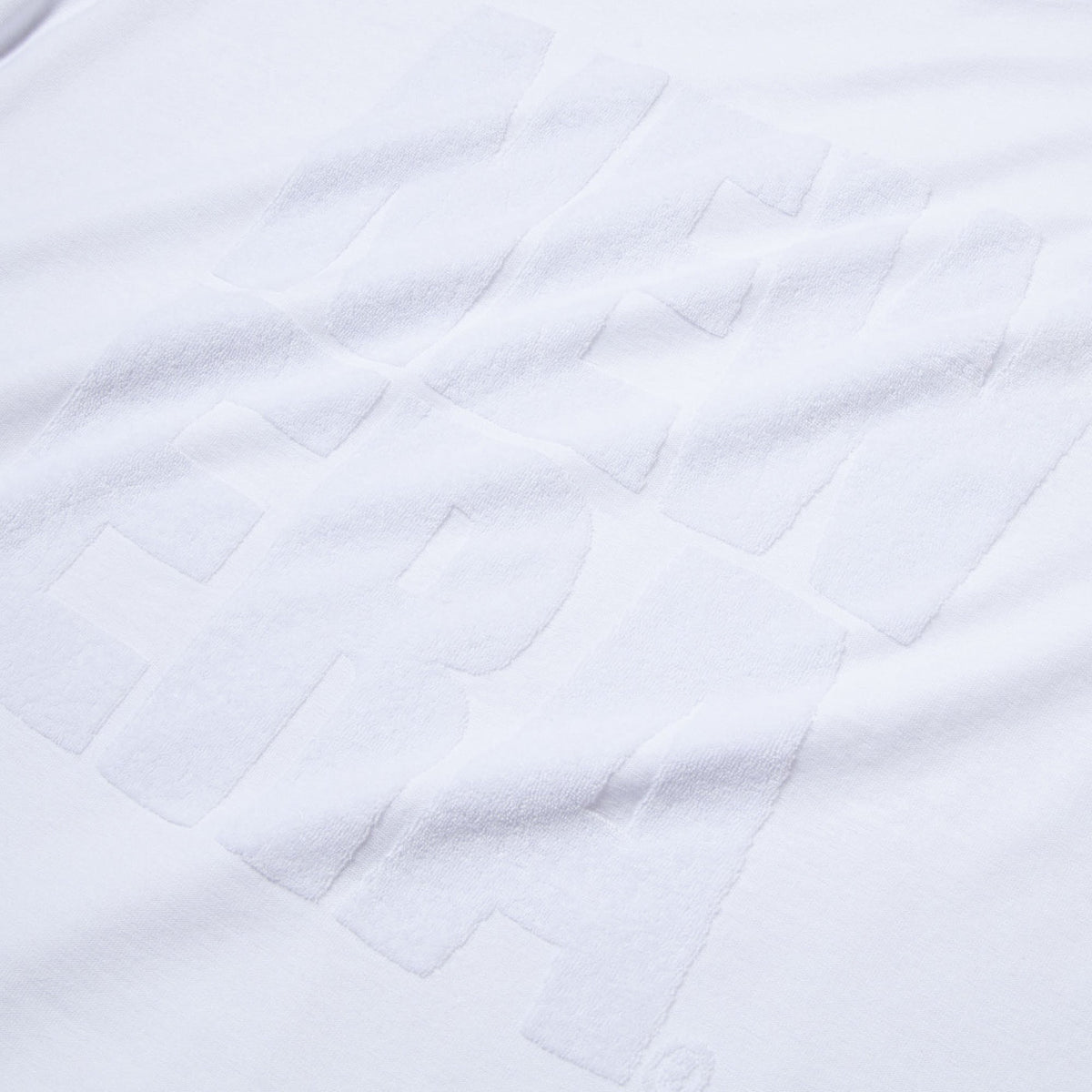 半袖 コットン Tシャツ Pile Logo スクエアニューエラ ホワイト レギュラーフィット | ニューエラオンラインストア